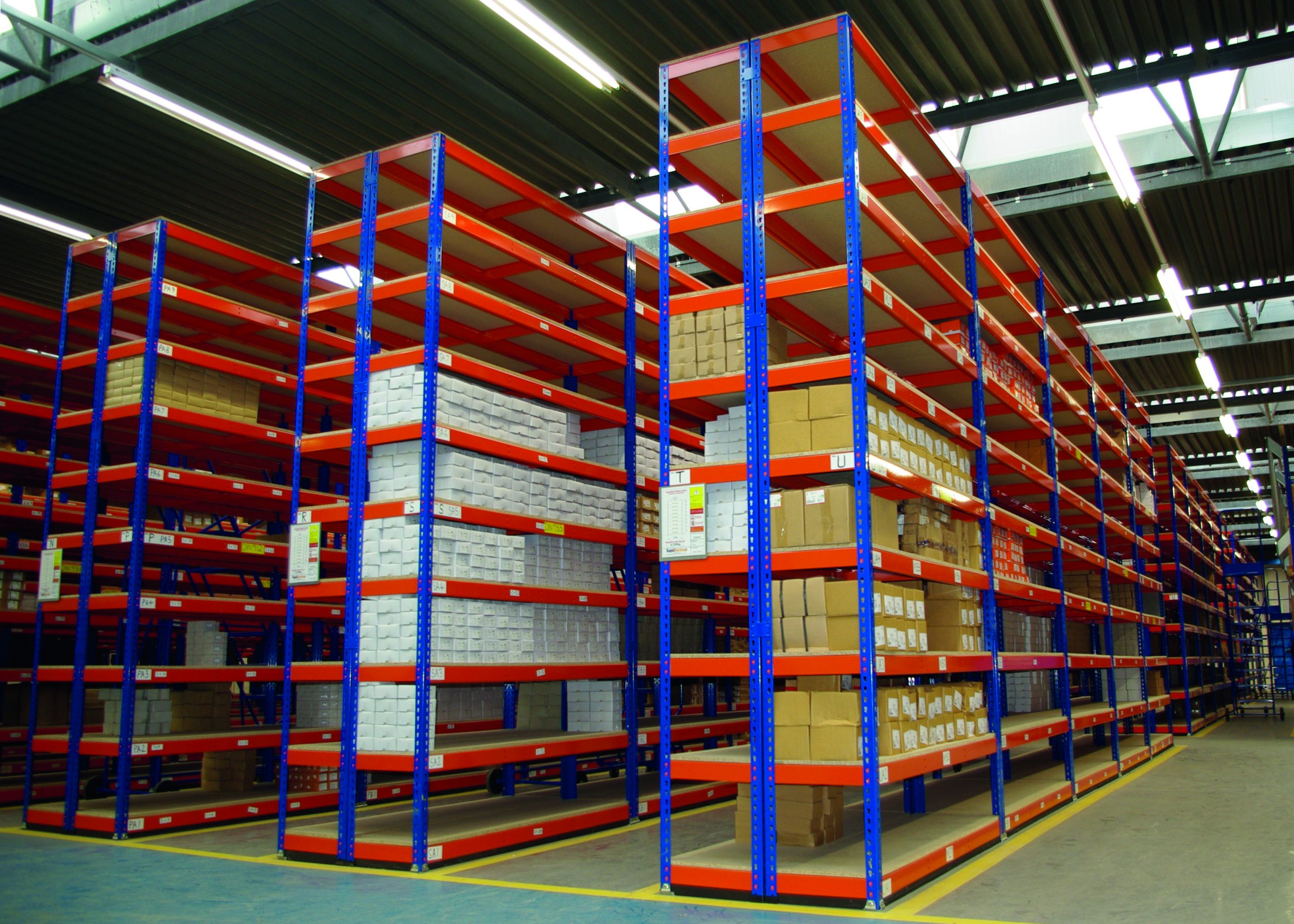 Everything you need to know about warehouse storage - Manutan UK Blog